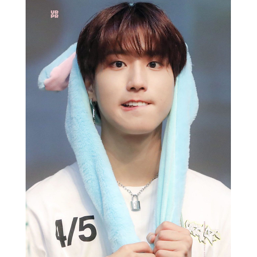 Sticker Maker - SKZ (Aiya)
